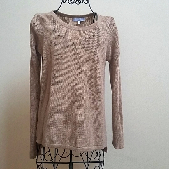 Qi | Sweaters | Womens Qi Cashmere Beige Sweater | Poshmark